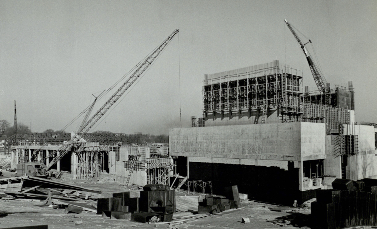 “Creating a City Within a City”: John Portman’s Peachtree Center and ...