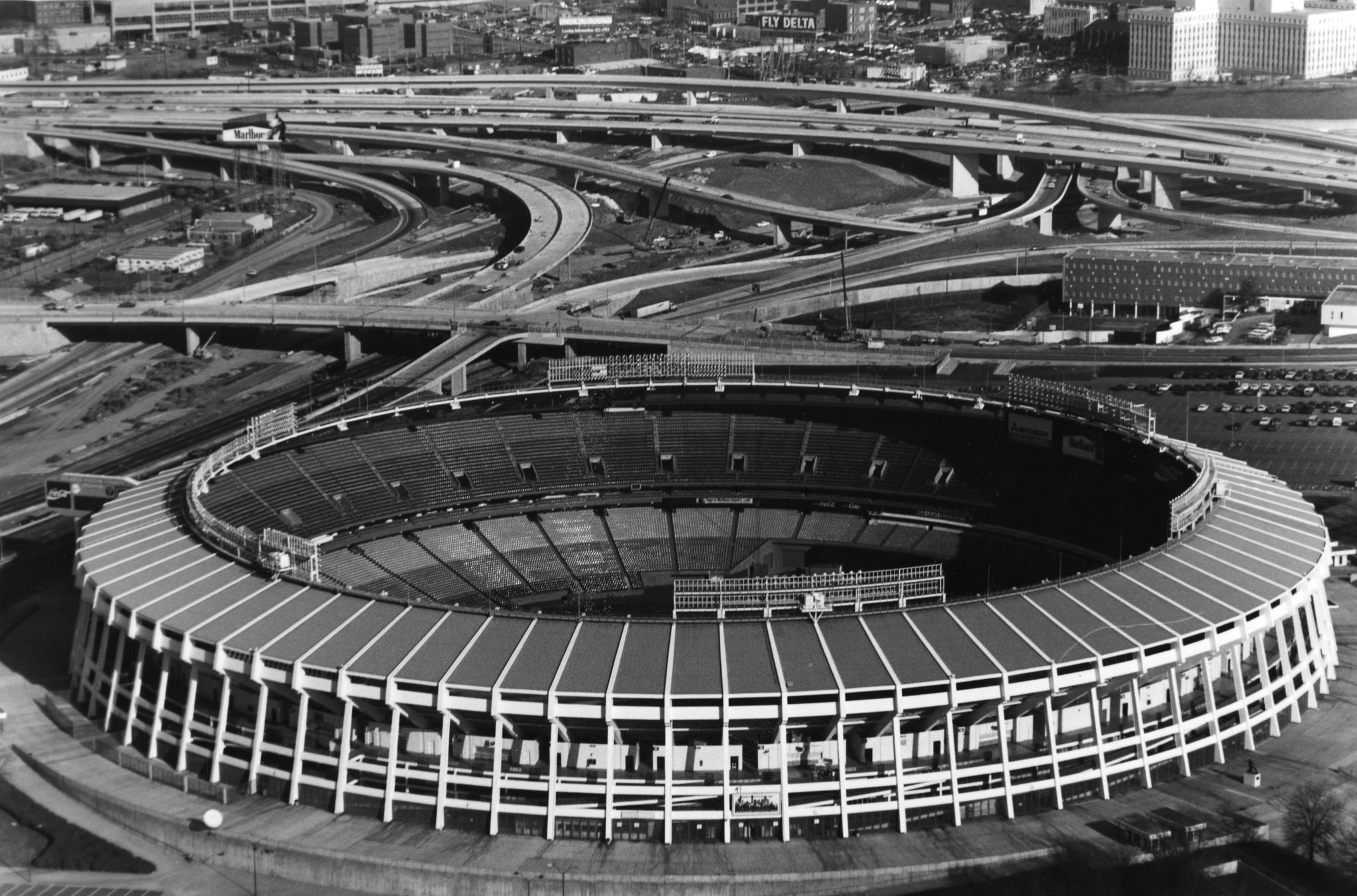 Bronze Hammer: Race and the Politics of Commemorating Henry Louis Aaron ...