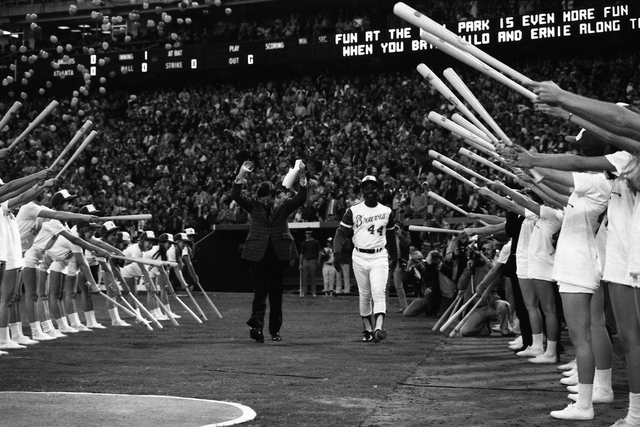 Bronze Hammer: Race and the Politics of Commemorating Henry Louis Aaron ...